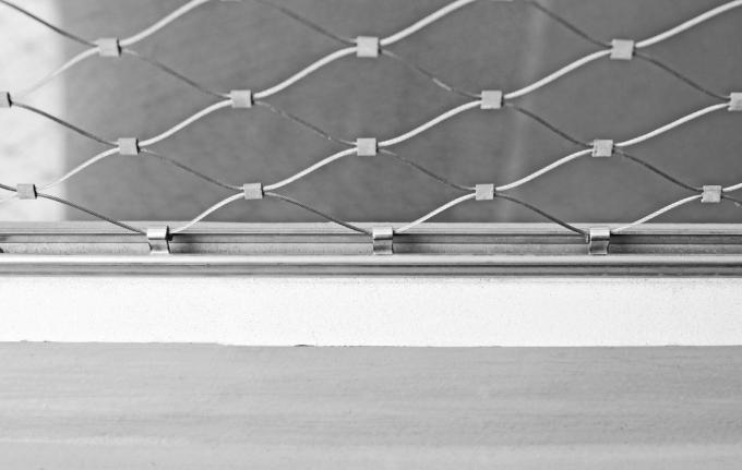 Ferrule Diamond Fencing Wire Mesh Flexible SUS304 SUS316 For Stair Railing